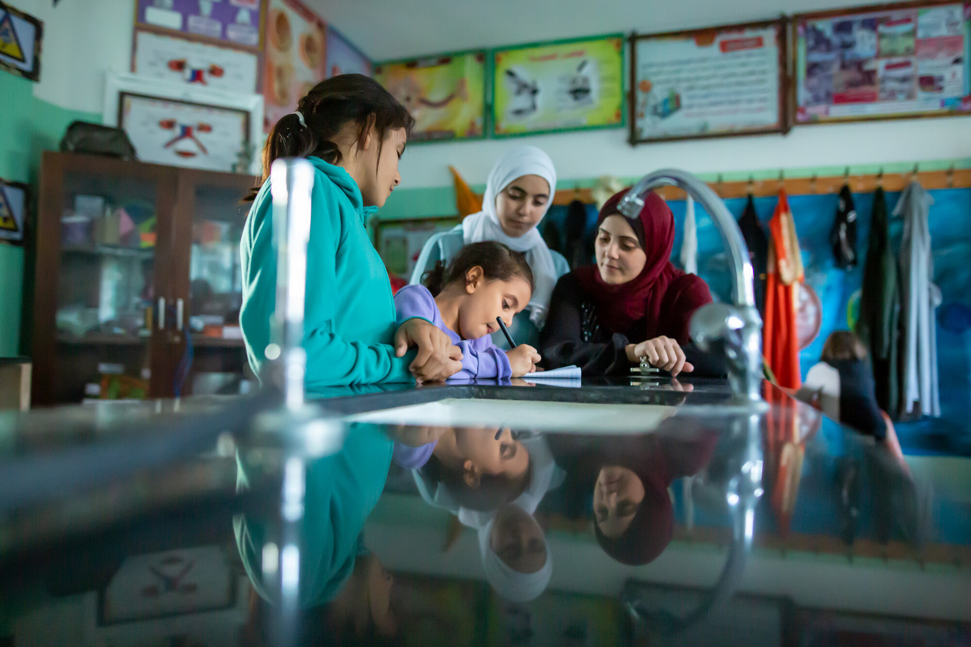 Gaza humanitarian pause “a band-aid to a bleeding wound”: Oxfam - Oxfam ...